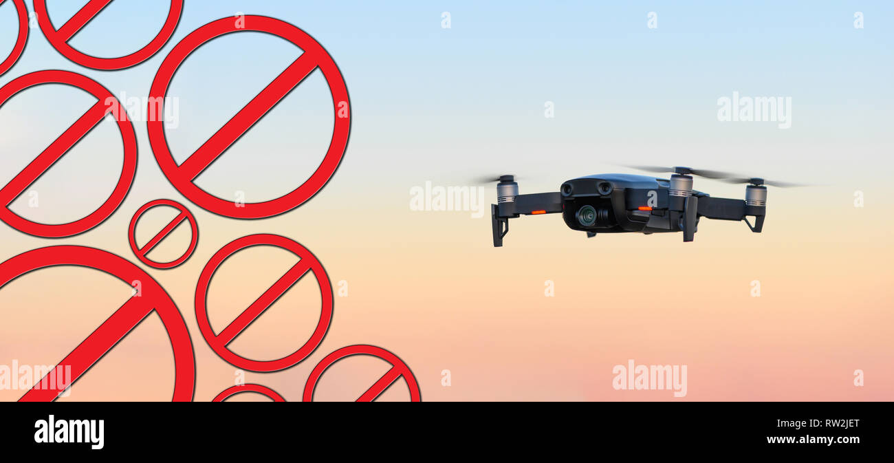 Drones prohibited / no drones allowed Stock Photo - Alamy