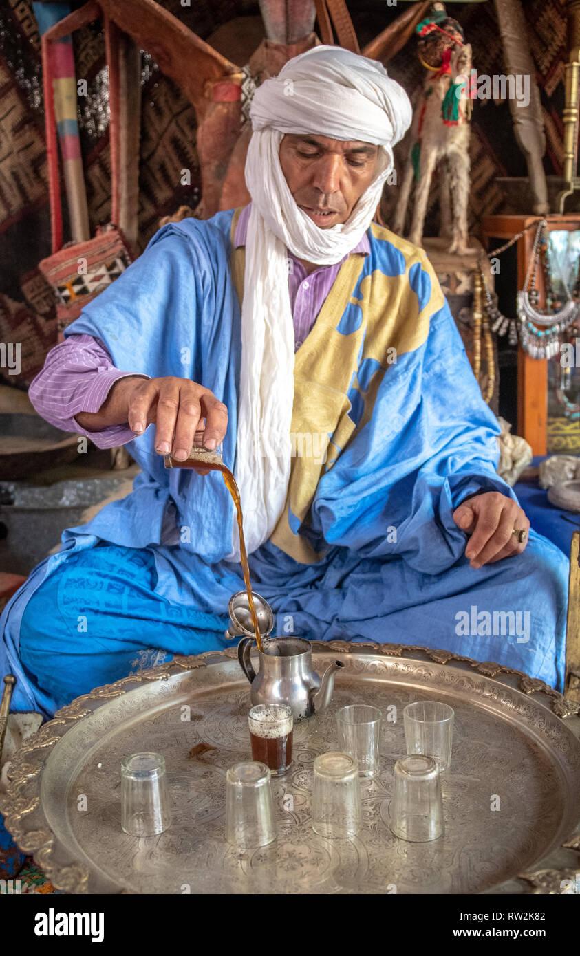 Back of turban hi-res stock photography and images - Alamy