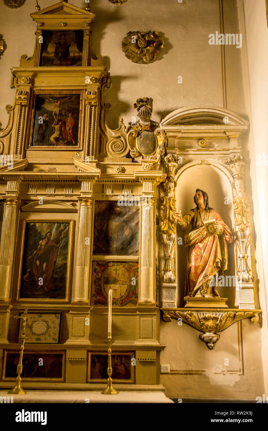 Interior santa ana church hi-res stock photography and images - Alamy