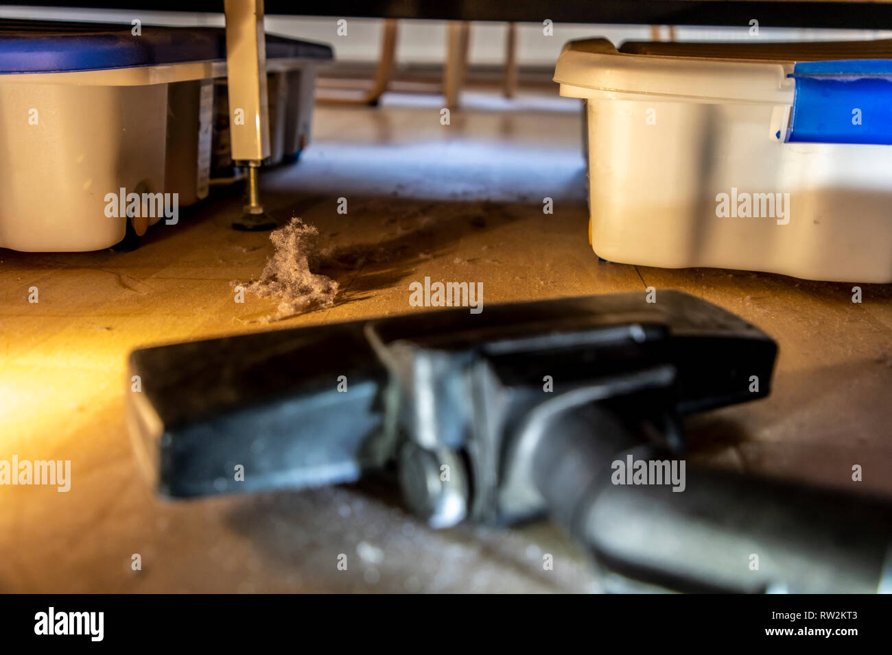 Vacuum bed hi-res stock photography and images - Alamy