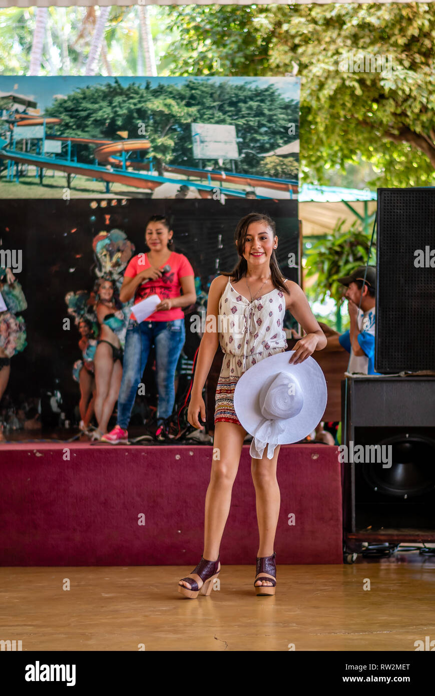 latin beauty pageant girl posing in Guatemala Stock Photo - Alamy