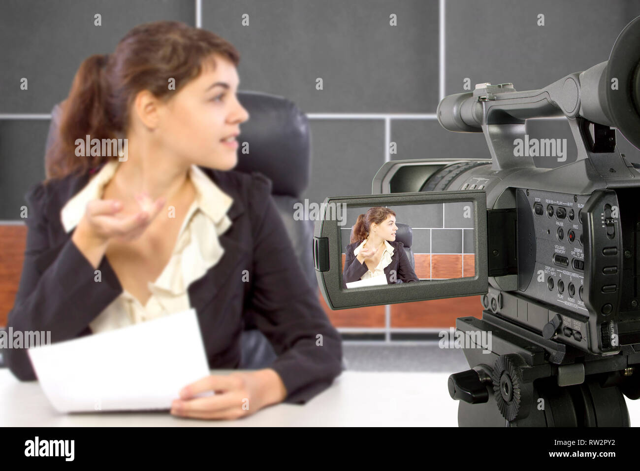 Female news anchor reading hi-res stock photography and images - Alamy