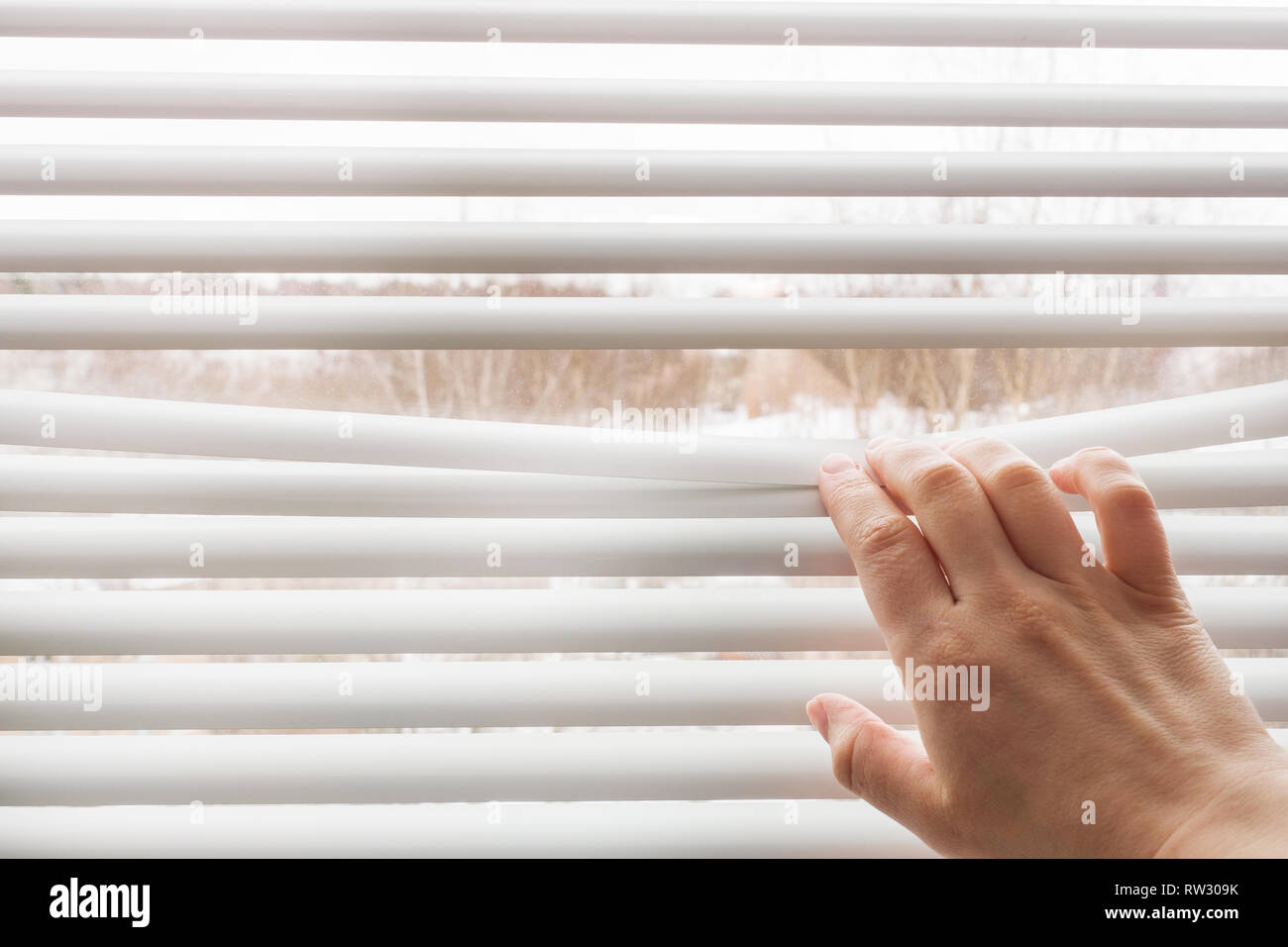 Close up open horizontal blinds hi-res stock photography and images - Alamy