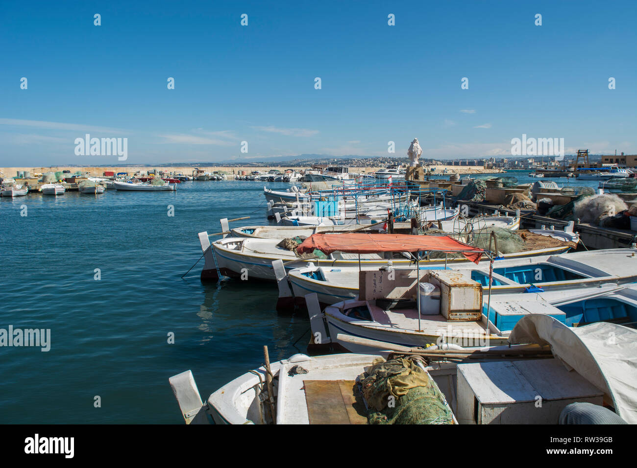 Boats fishing tyre sour port hi-res stock photography and images - Alamy