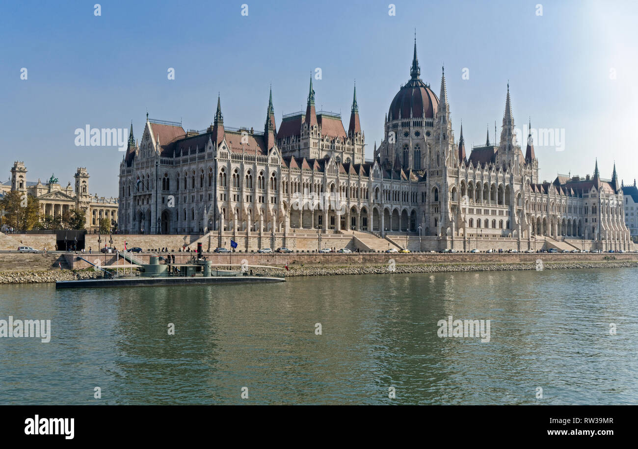 Magnificent gothic architecture budapest parliament hi-res stock ...