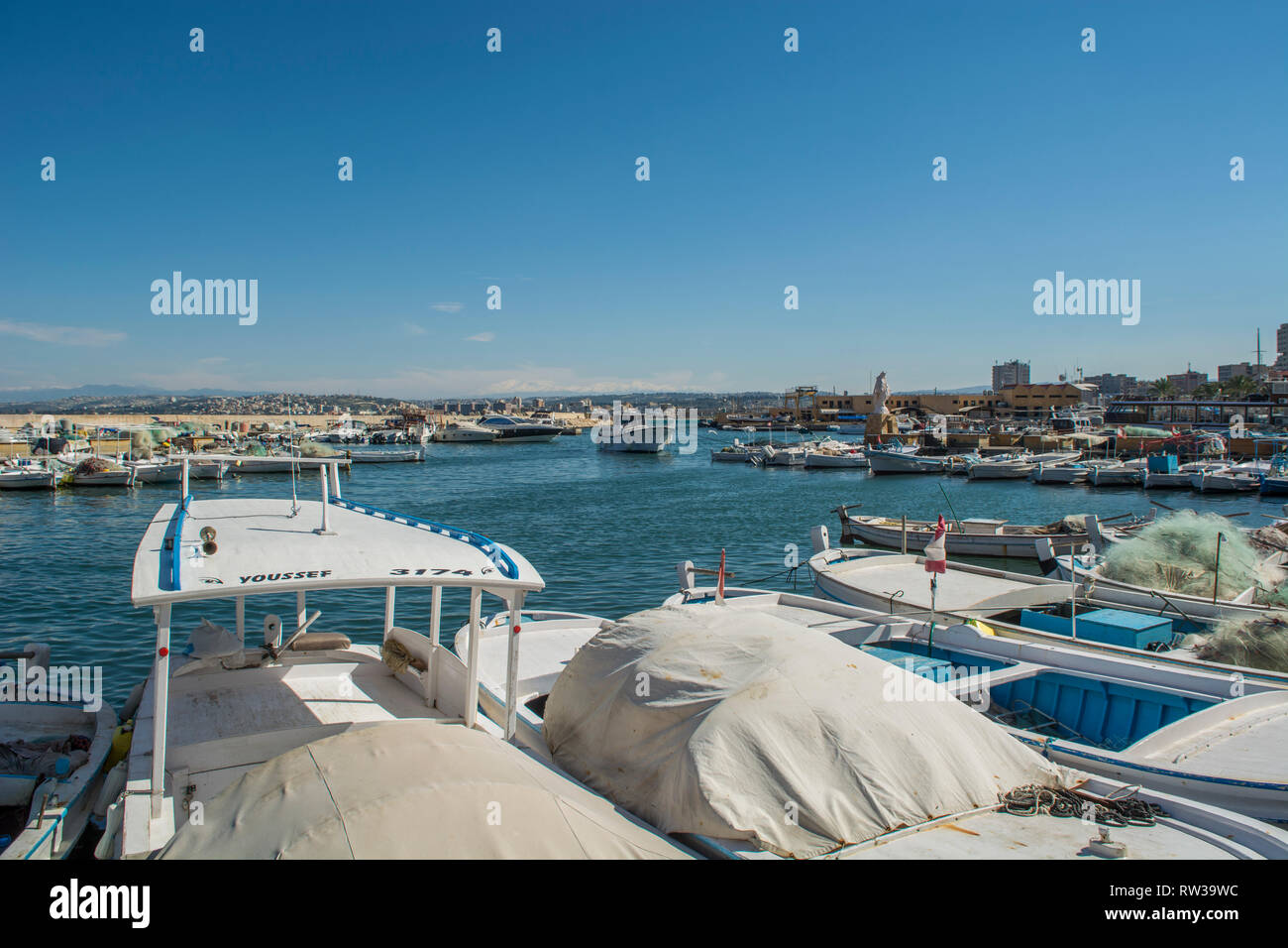 Boats fishing tyre sour port hi-res stock photography and images - Alamy