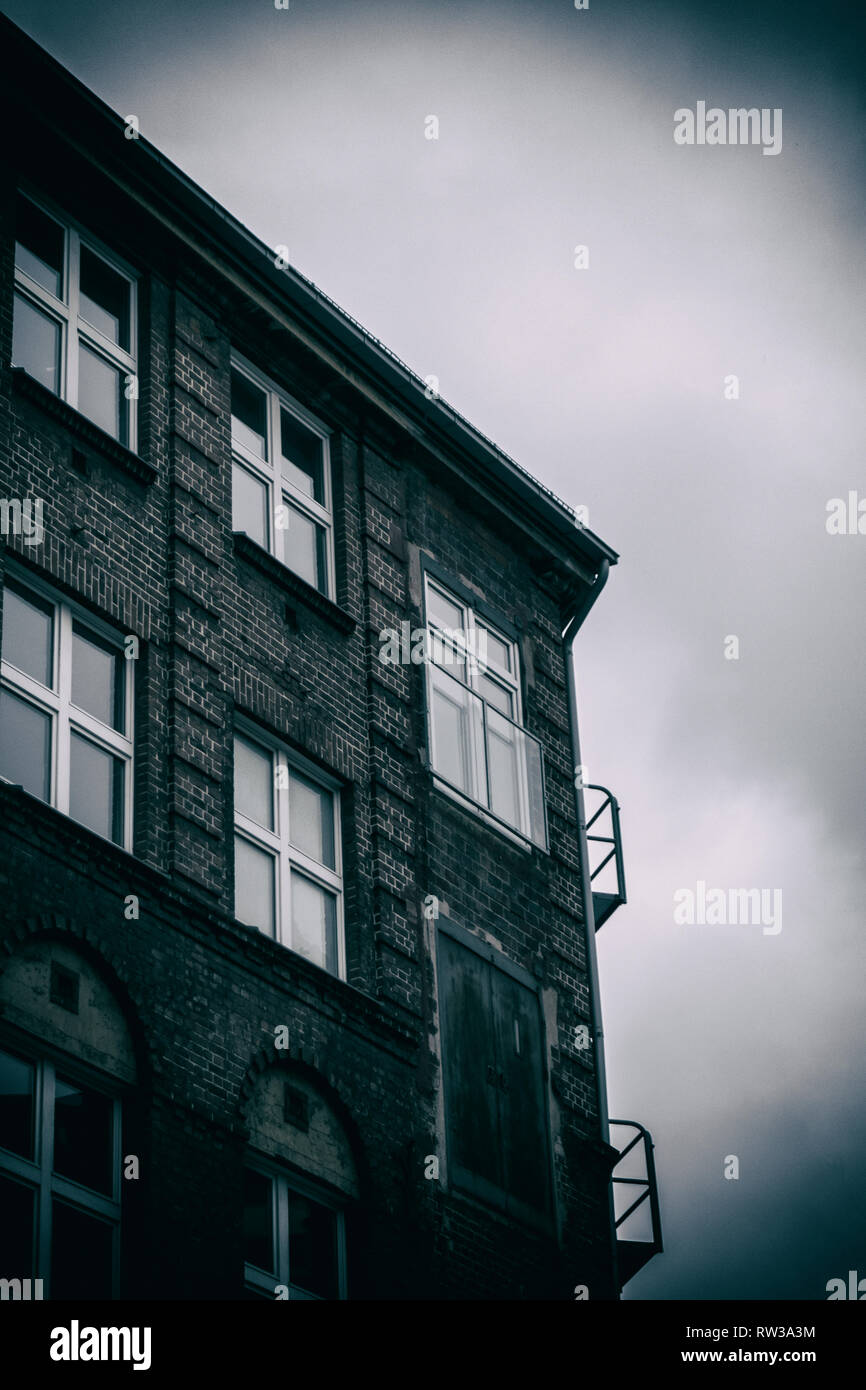 Building dark moody sky hi-res stock photography and images - Alamy