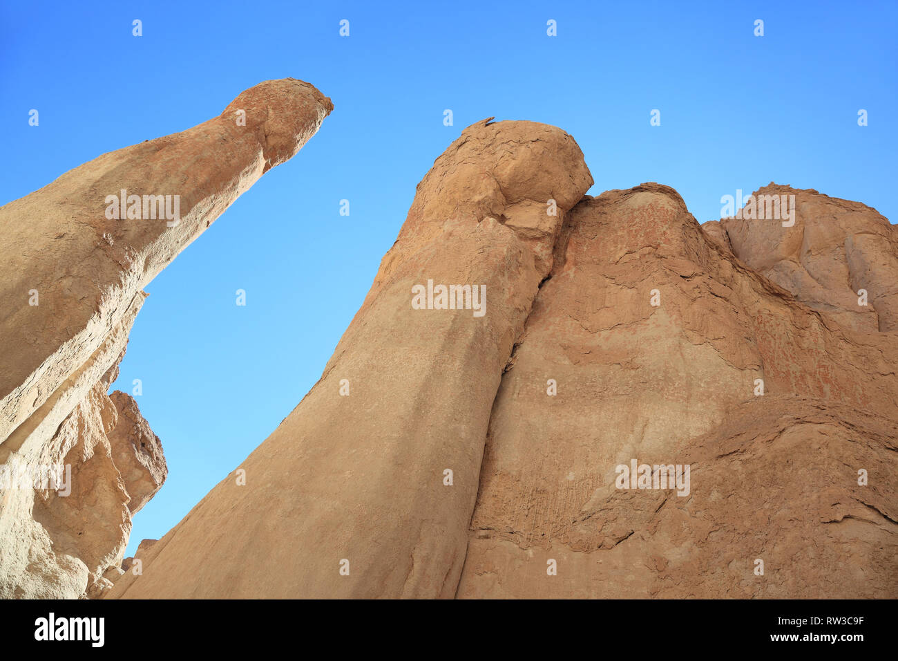 Geologic formations at Al Qara caves in Saudi Arabia Stock Photo - Alamy
