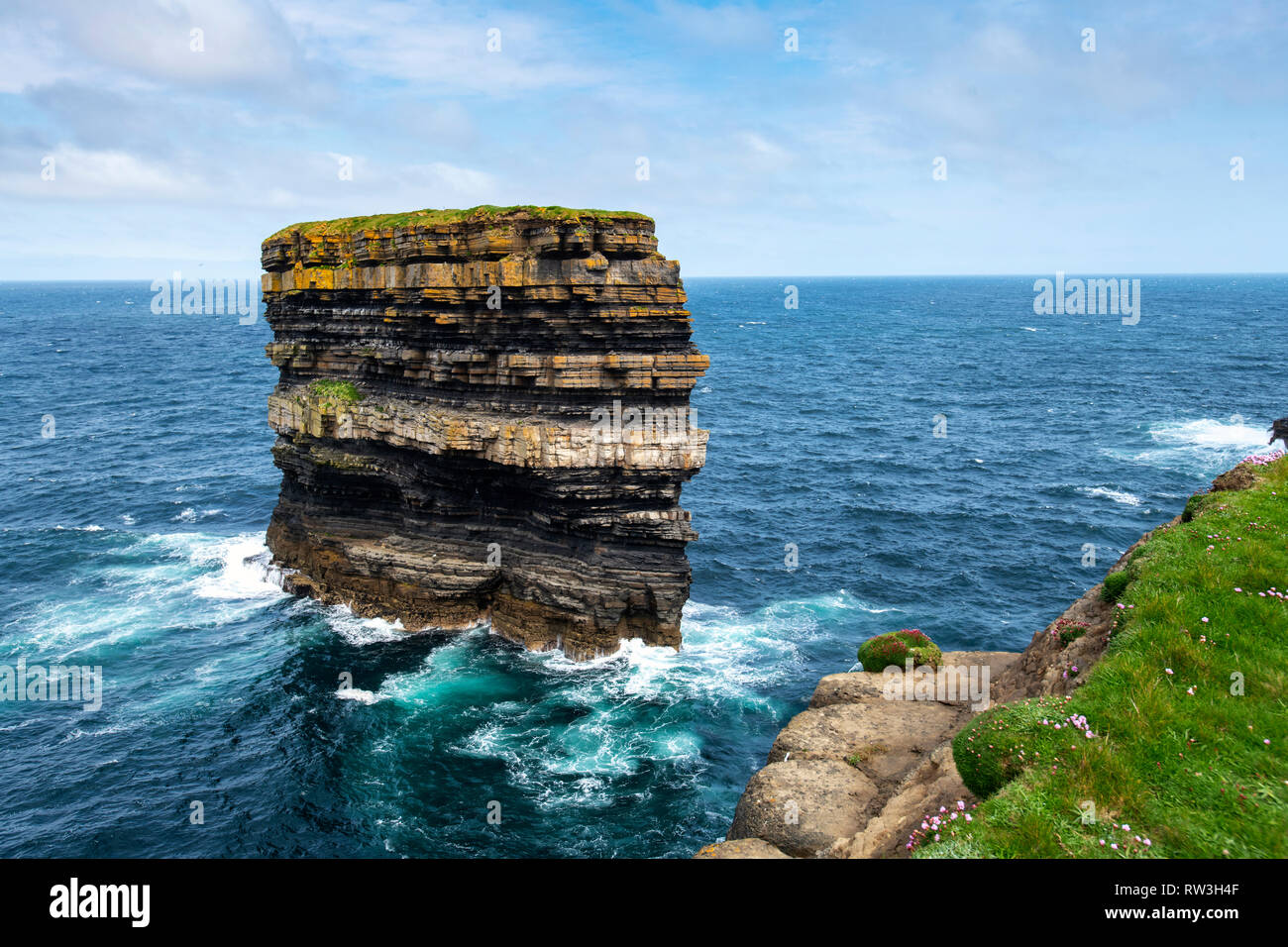 Sea stack at Downpatrick Head, County Mayo, Ireland Stock Photo - Alamy