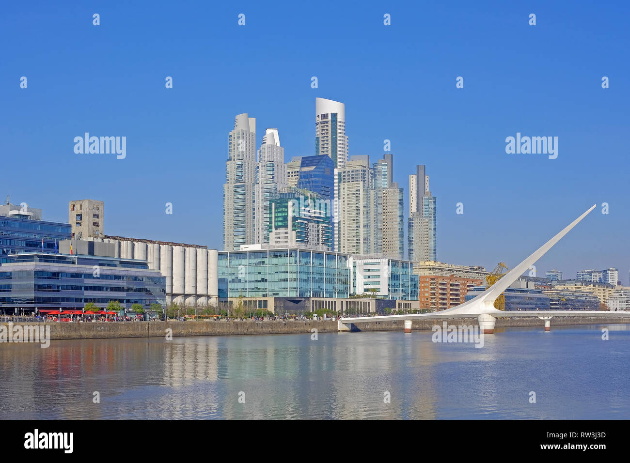 Puente de la Mujer, spanish for Woman's Bridge over Rio de la Plata ...