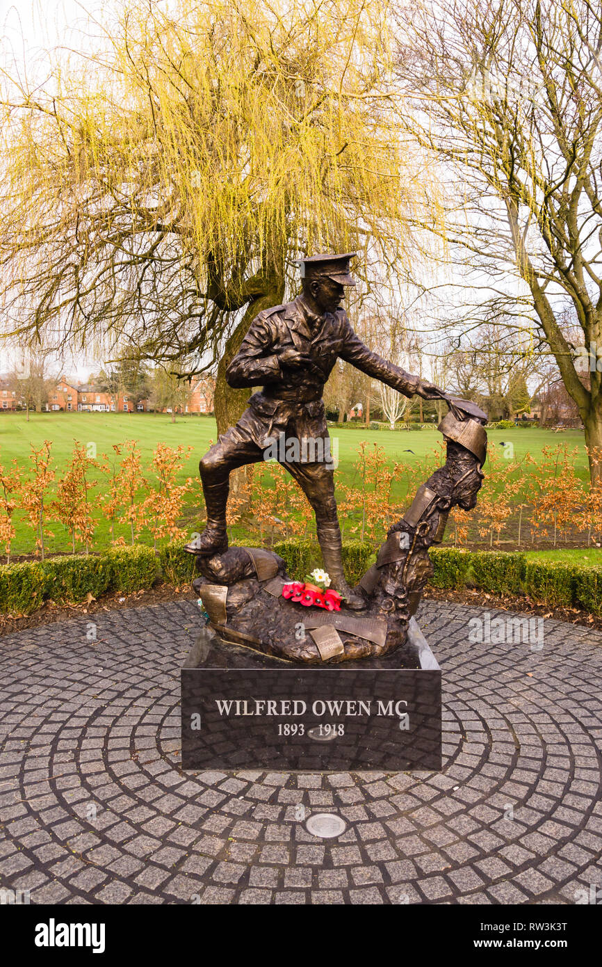 Shropshire war memorial hi-res stock photography and images - Alamy