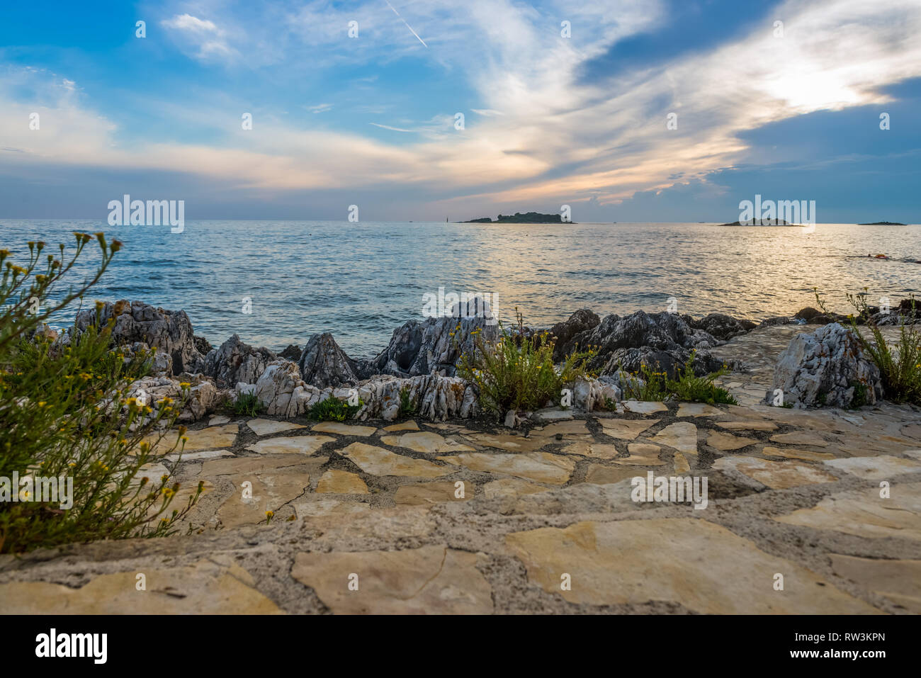View of beautiful sunset above the Adriatic sea Stock Photo - Alamy