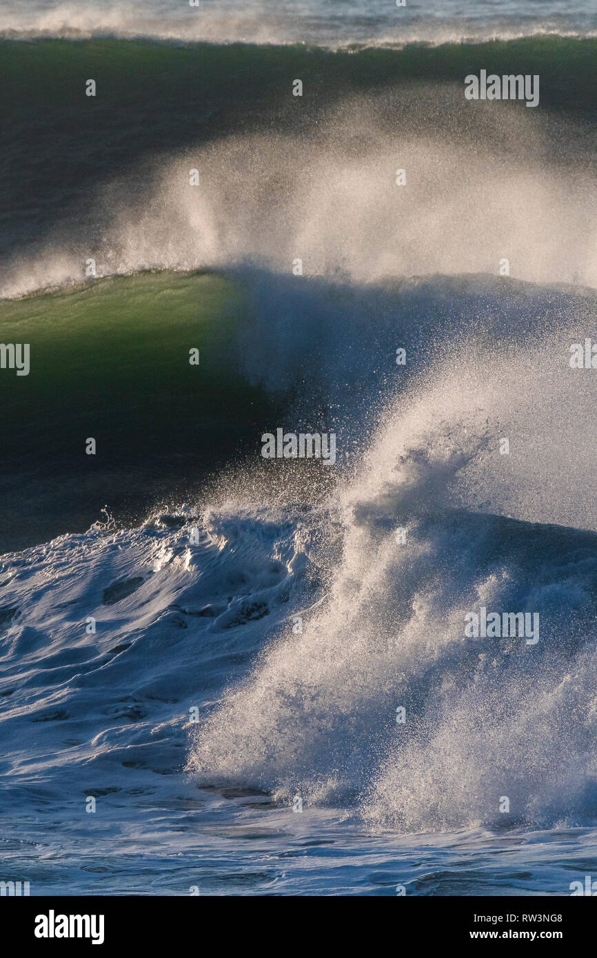 Windy day hi-res stock photography and images - Alamy