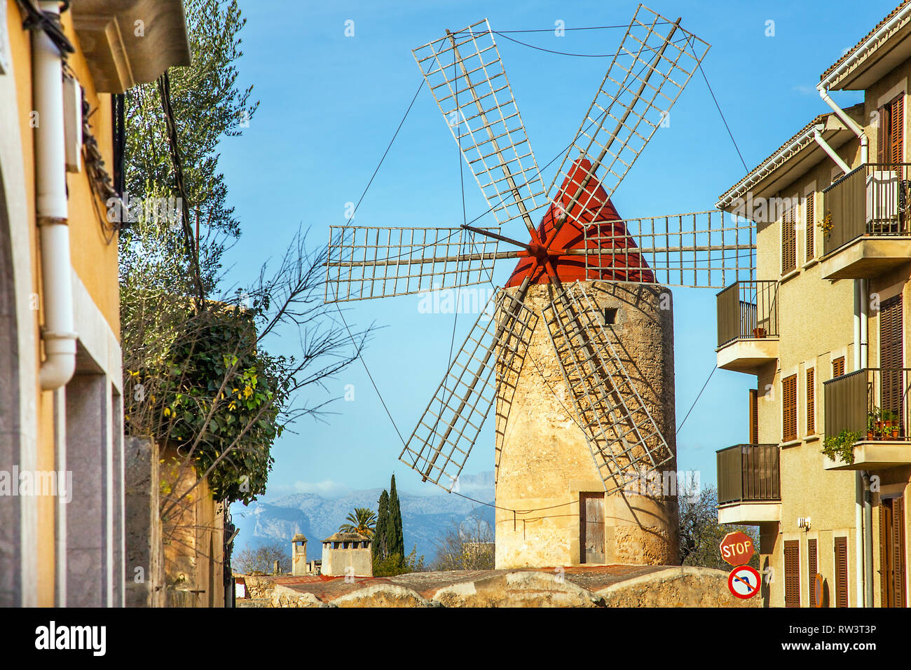 Water Tower Windmill High Resolution Stock Photography and Images - Alamy