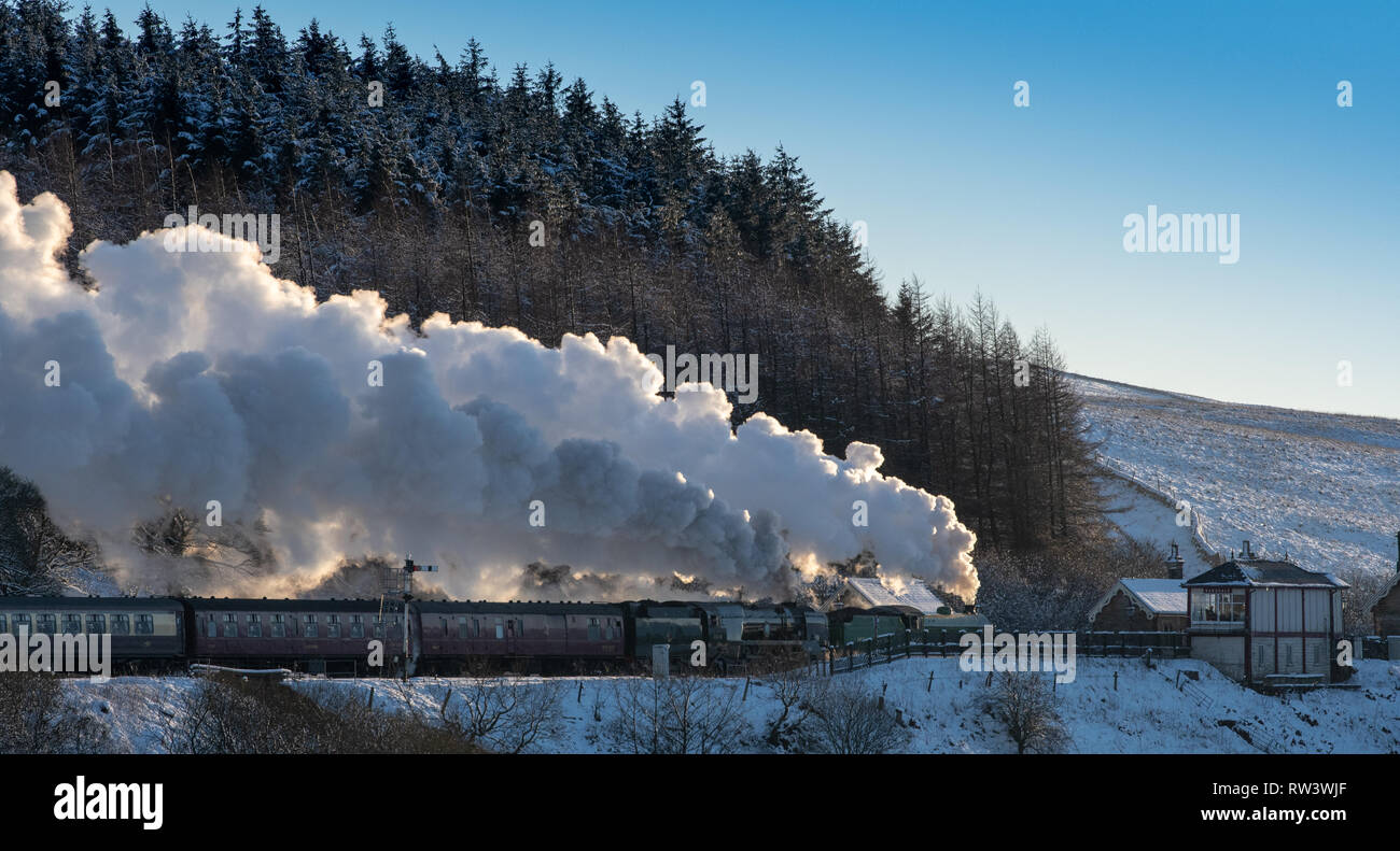Double header steam trains, 61306 Mayflower and 35018 British India ...