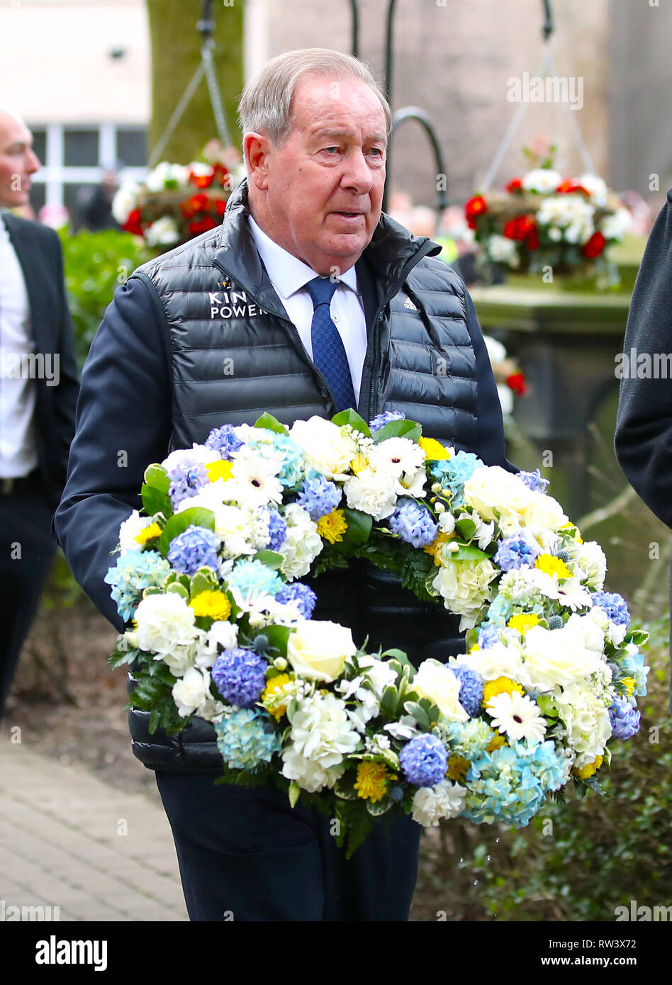 Retired footballer alan birchenall hi-res stock photography and images ...