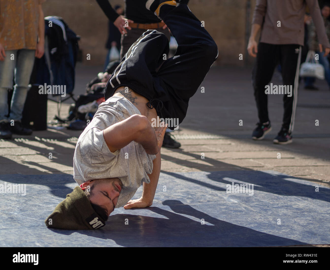 Boy Isolated Break Dance High Resolution Stock Photography and Images ...