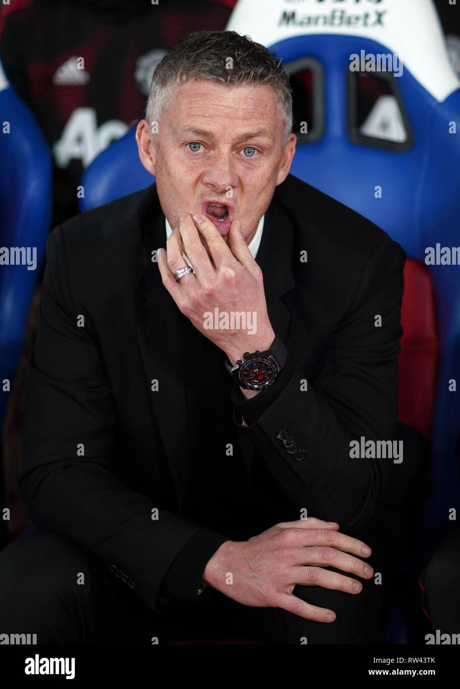 Crystal palace manchester united ole hi-res stock photography and ...