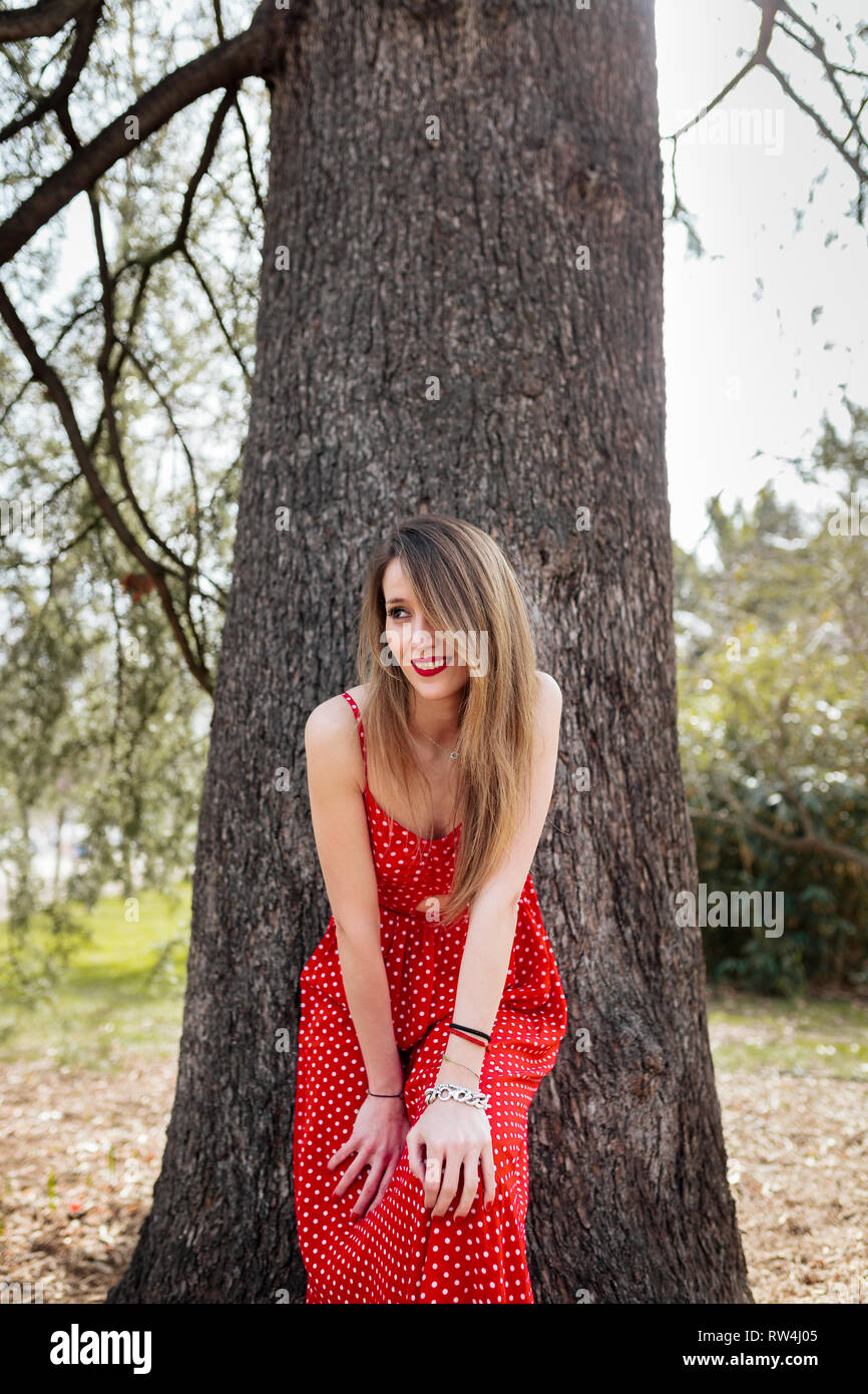 Leaning towards camera hi-res stock photography and images - Alamy