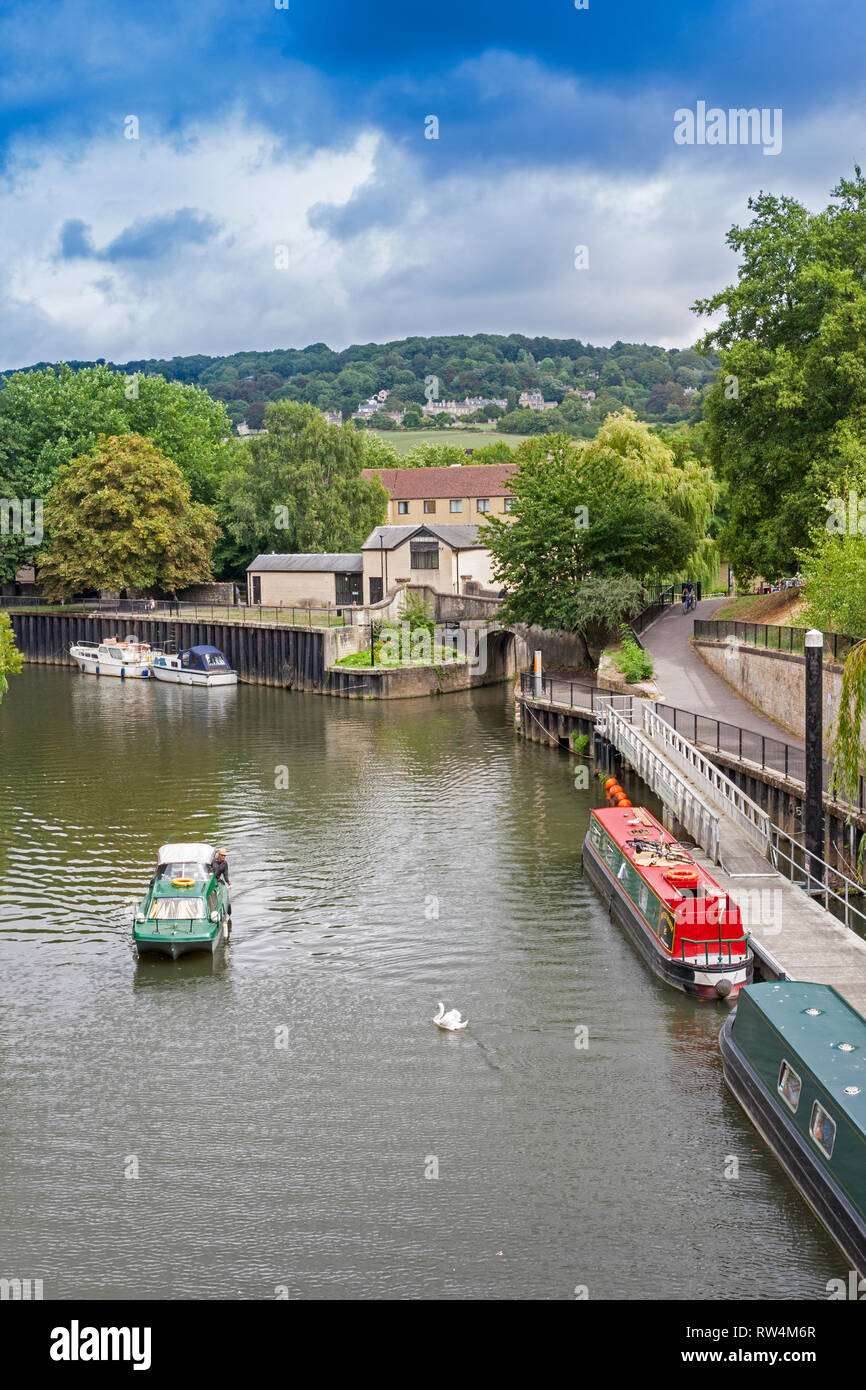 Kennet e avon canal in bath hi-res stock photography and images - Alamy