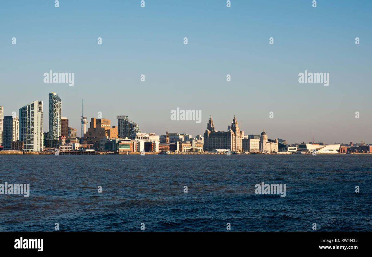 Liverpool's world famous waterfront buildings Stock Photo - Alamy
