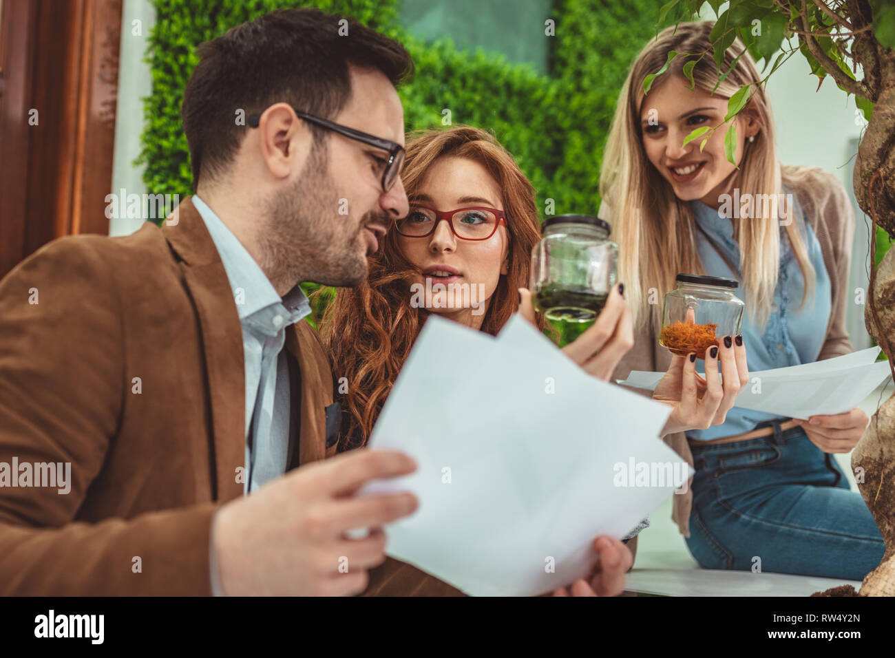 Plant breeding methods hi-res stock photography and images - Alamy