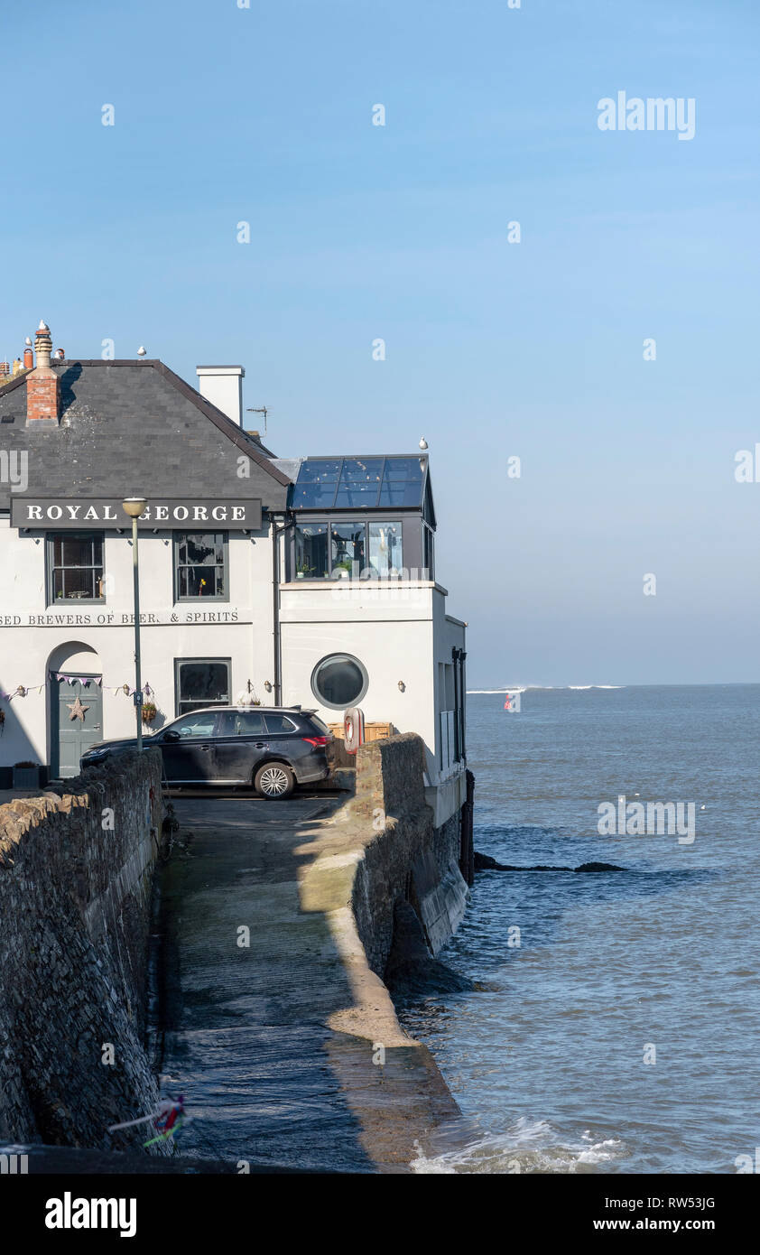 Appledore, North Devon, England, UK. February 2019. The Royal George a ...