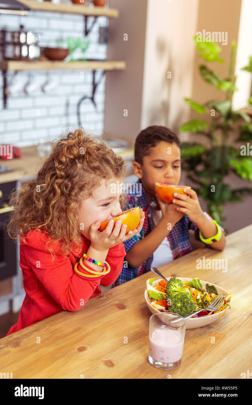 Busy kids hi-res stock photography and images - Alamy