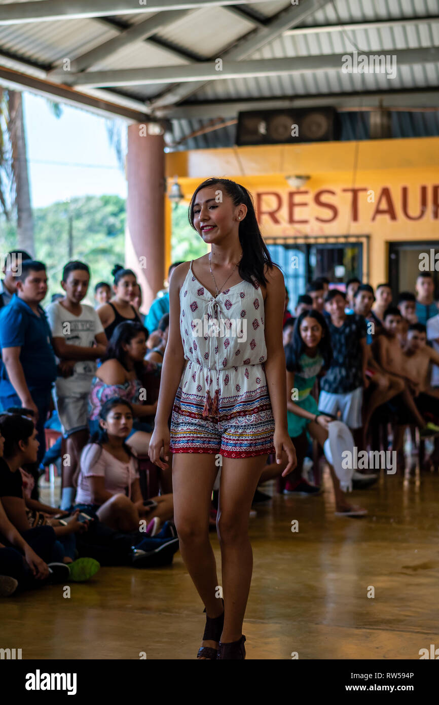 latin beauty pageant girl posing in Guatemala Stock Photo - Alamy
