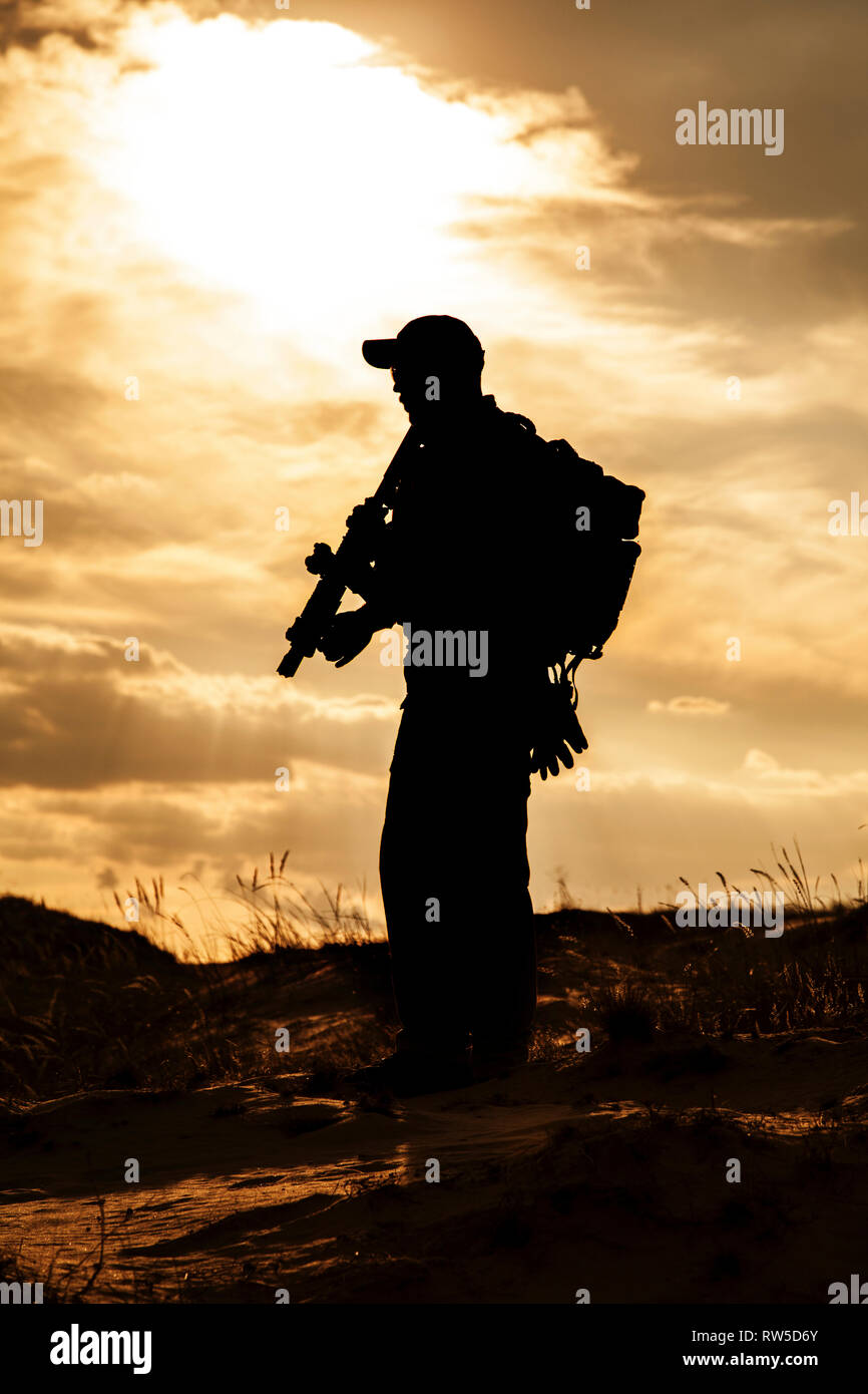 Private military company hi-res stock photography and images - Alamy