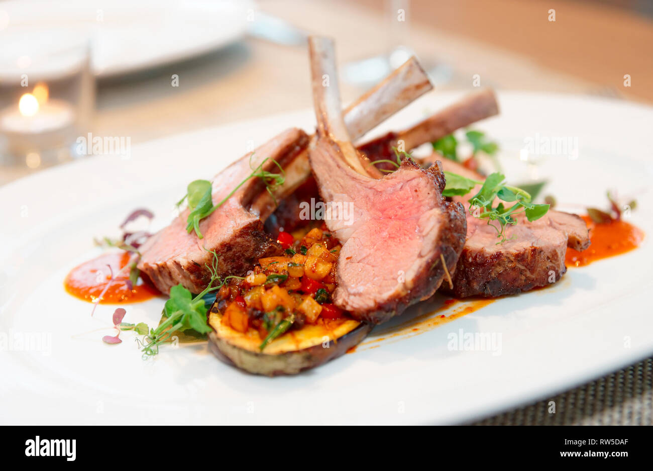 Lamb grilled hi-res stock photography and images - Alamy