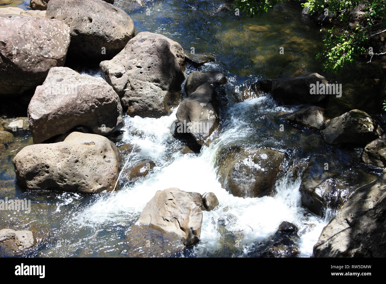 Streambed boulders hi-res stock photography and images - Alamy