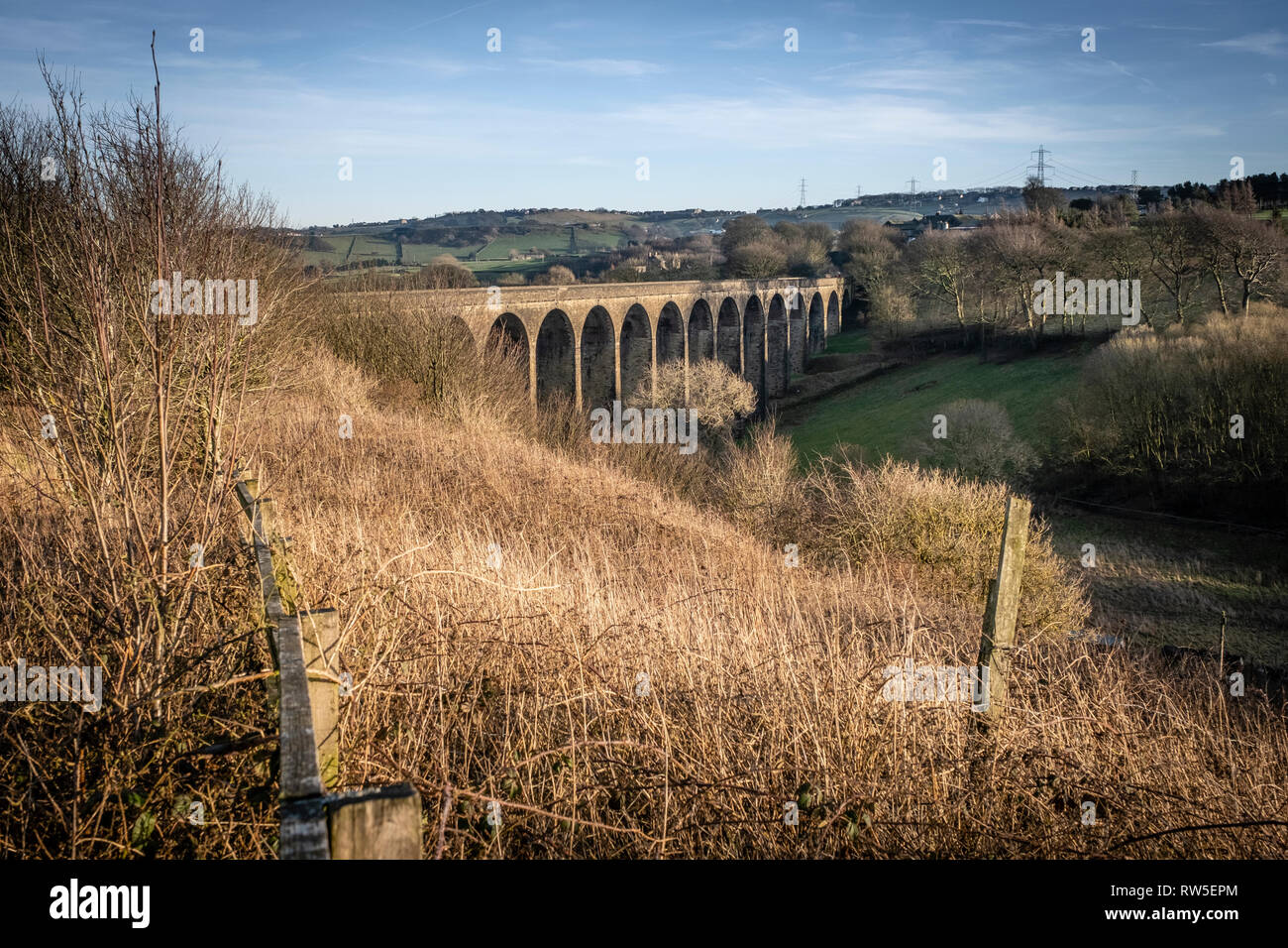 Thornton viaduct railway hi-res stock photography and images - Alamy