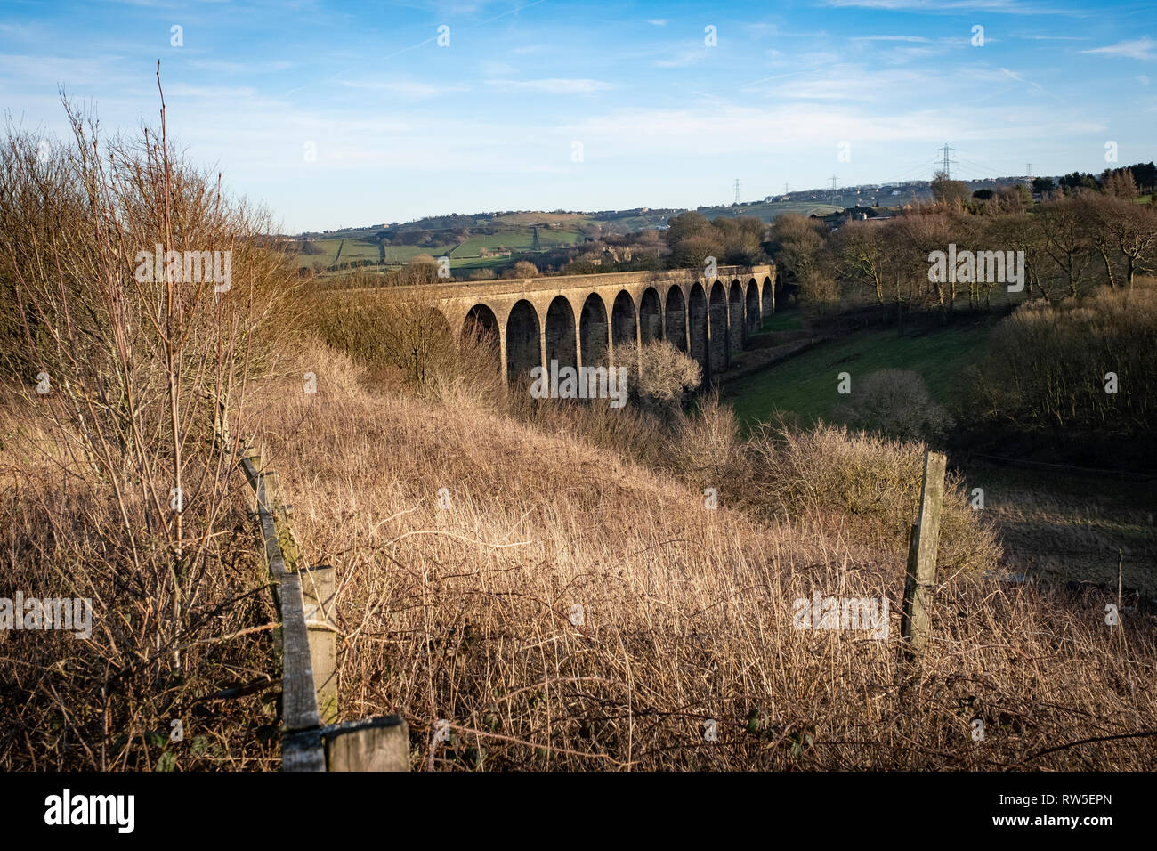Thornton viaduct railway hi-res stock photography and images - Alamy