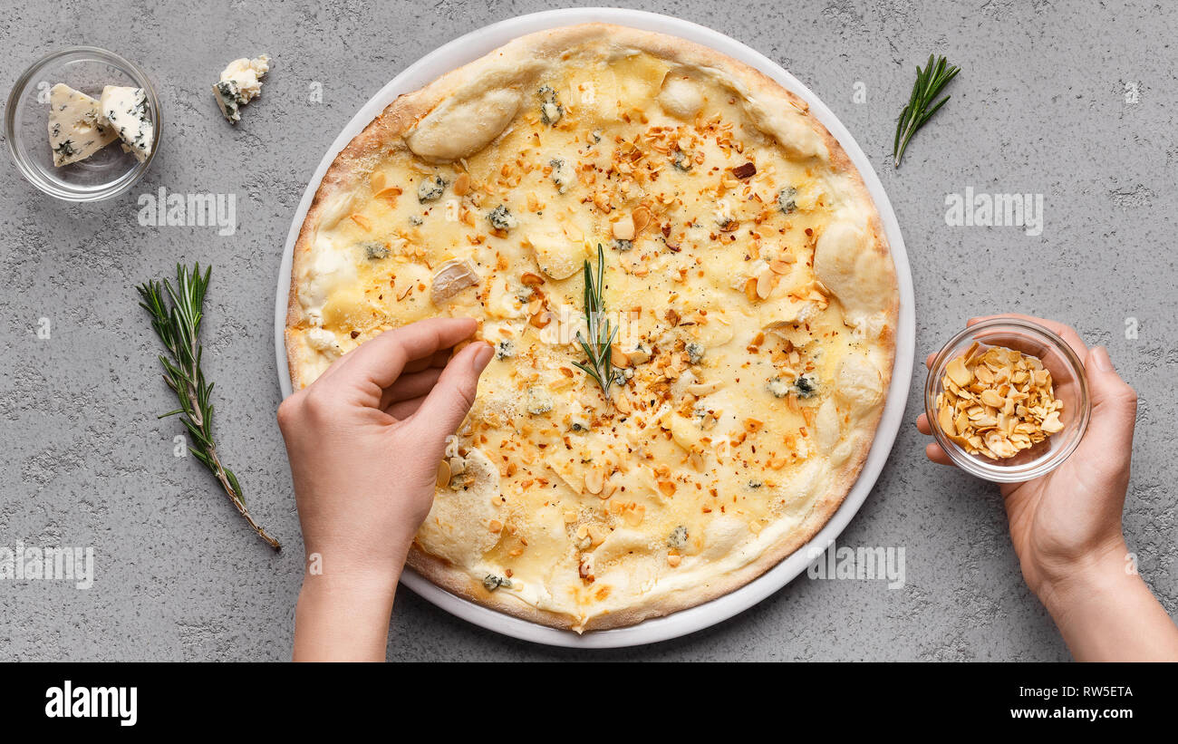Hands chef pizza crust hi-res stock photography and images - Alamy