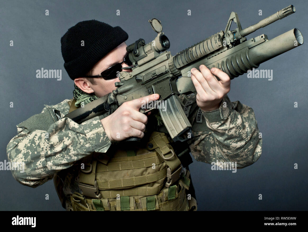 American special forces soldier gun hi-res stock photography and images ...