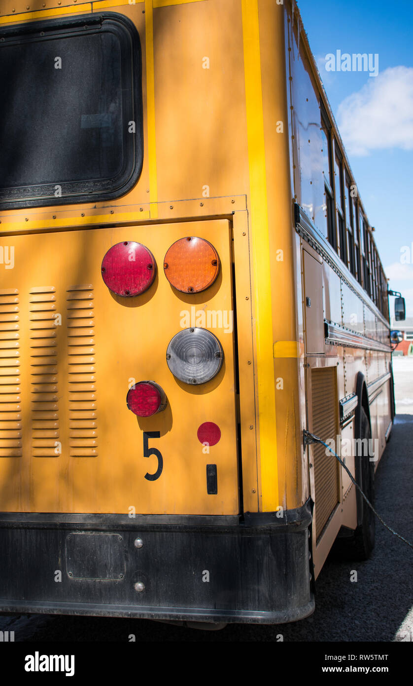 Bus back view hi-res stock photography and images - Alamy