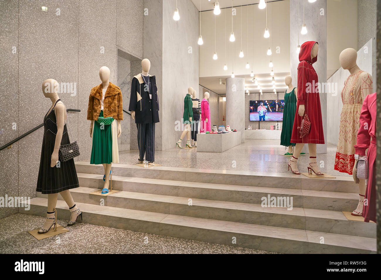 Rome shop valentino hi-res stock photography and images - Alamy