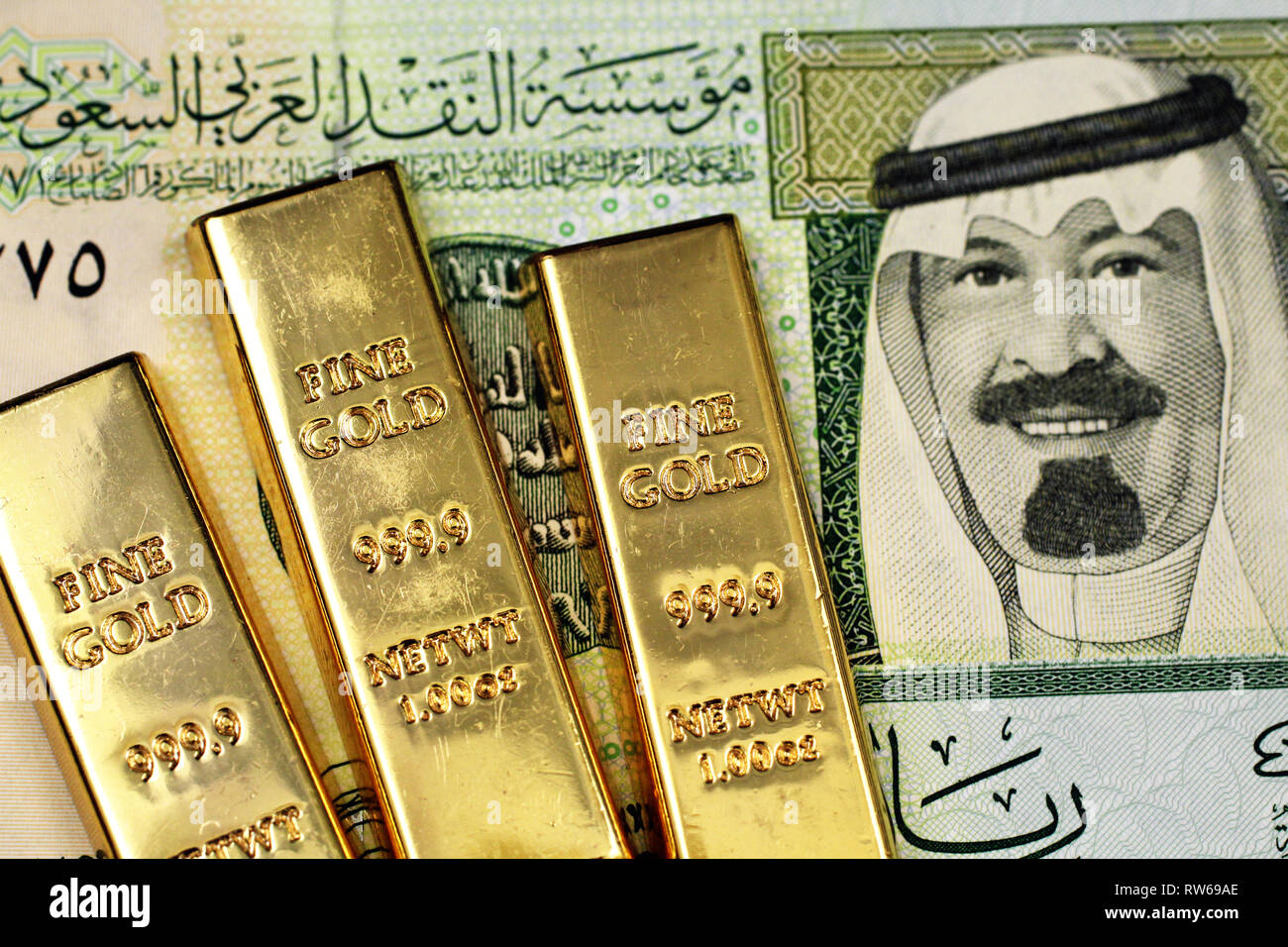 Saudi arabian mining hi-res stock photography and images - Alamy