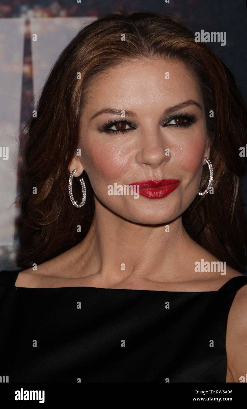 Catherine Zeta-Jones 2015 Photo By John Barrett/PHOTOlink Stock Photo ...