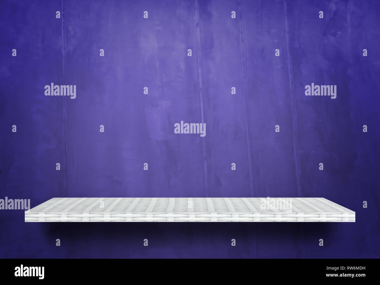 Empty white shelf hi-res stock photography and images - Alamy