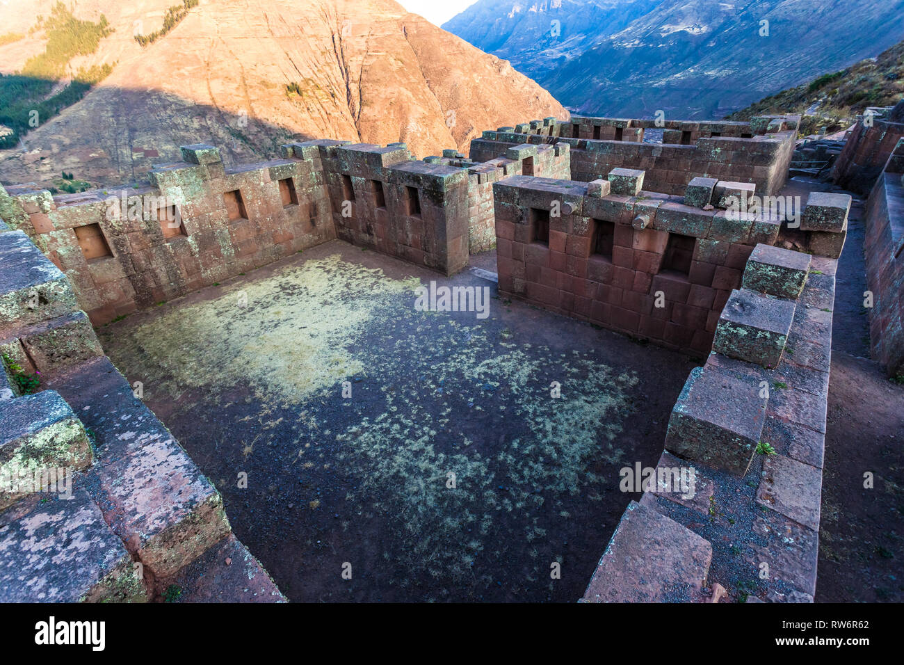 Pisac: SECTOR OF INTIHUATANA, in it are the palaces, temples and ...