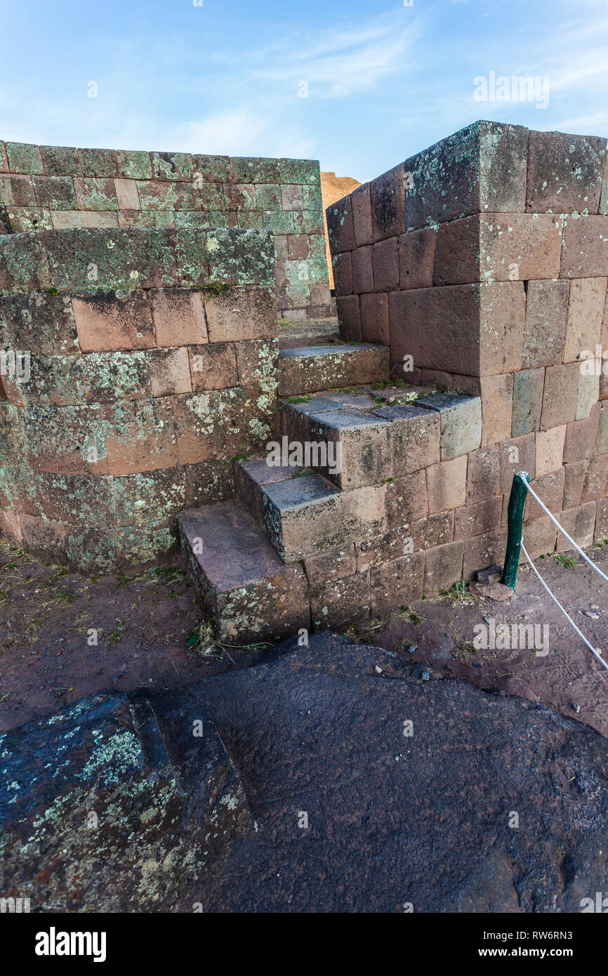 Pisac: SECTOR OF INTIHUATANA, in it are the palaces, temples and ...