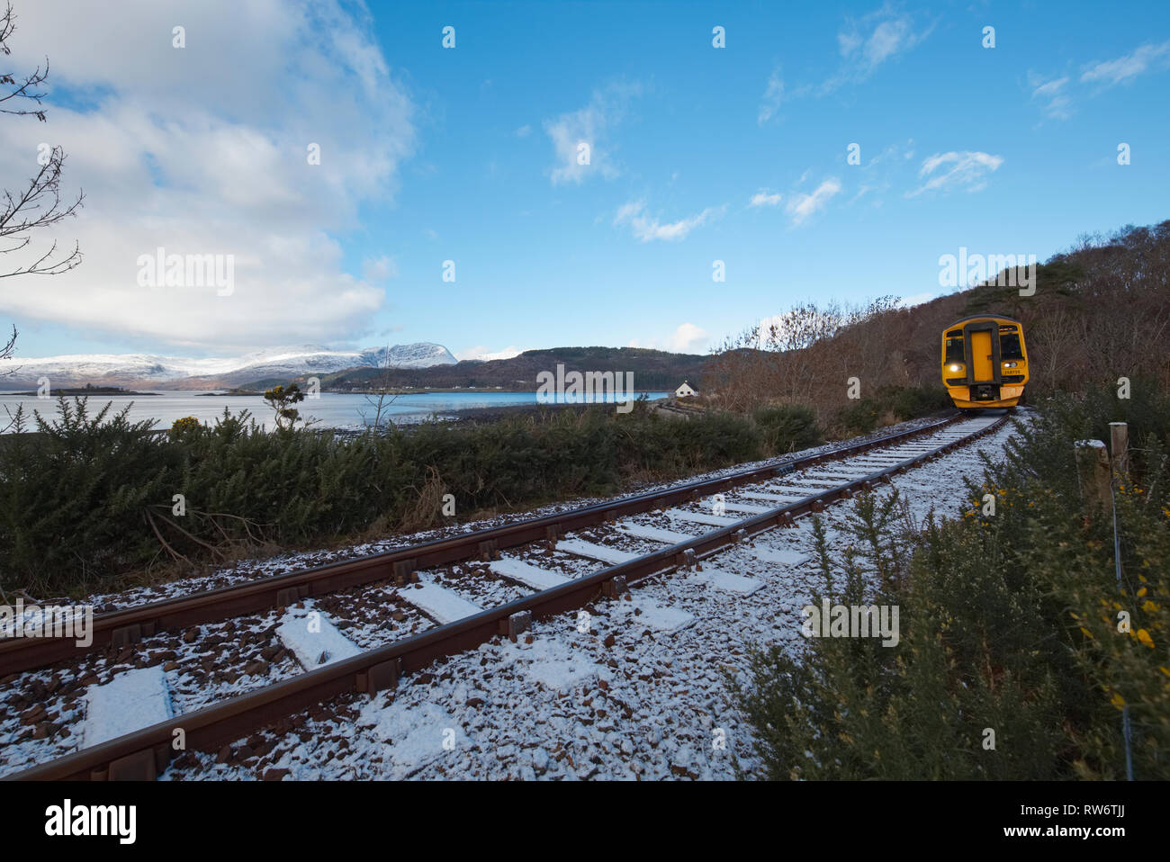 Kyle of lochalsh railway hi-res stock photography and images - Alamy
