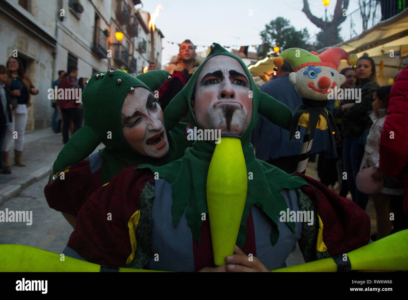 Jesters medieval hi-res stock photography and images - Alamy