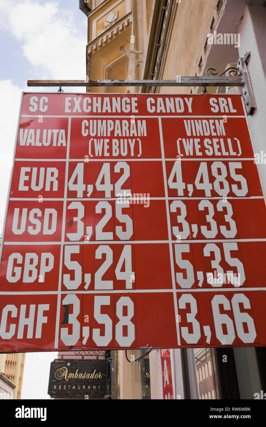 Foreign exchange display hi-res stock photography and images - Alamy