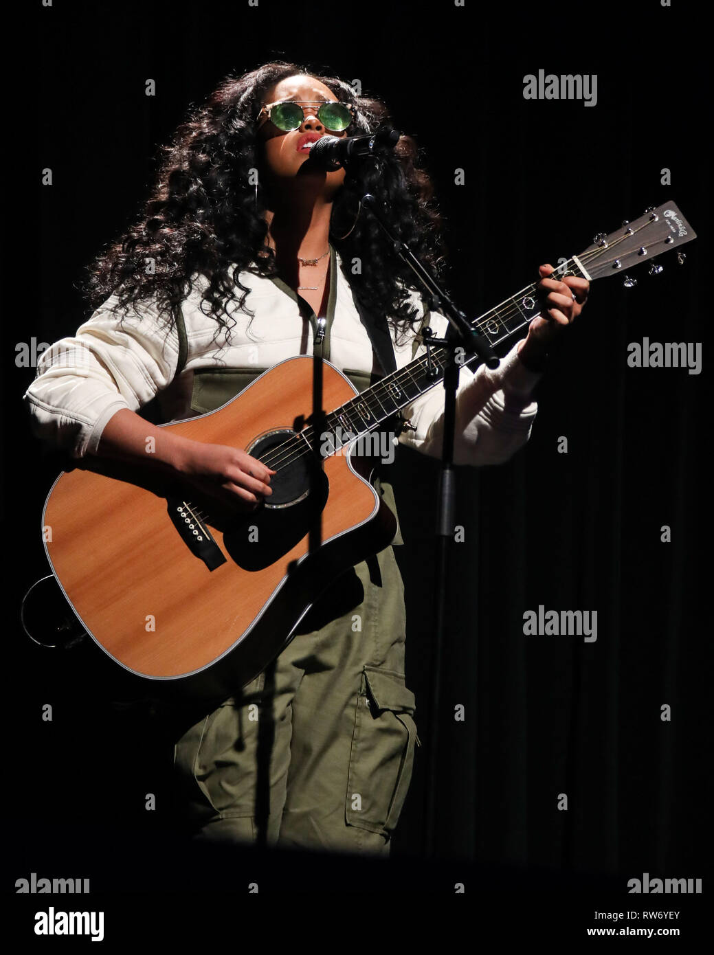 LOS ANGELES, CA, USA - DECEMBER 14: Singer H.E.R. aka Gabriella Wilson ...
