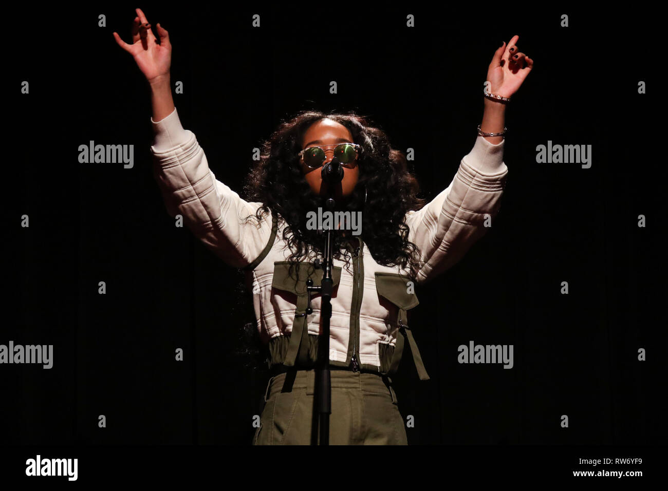 LOS ANGELES, CA, USA - DECEMBER 14: Singer H.E.R. aka Gabriella Wilson ...