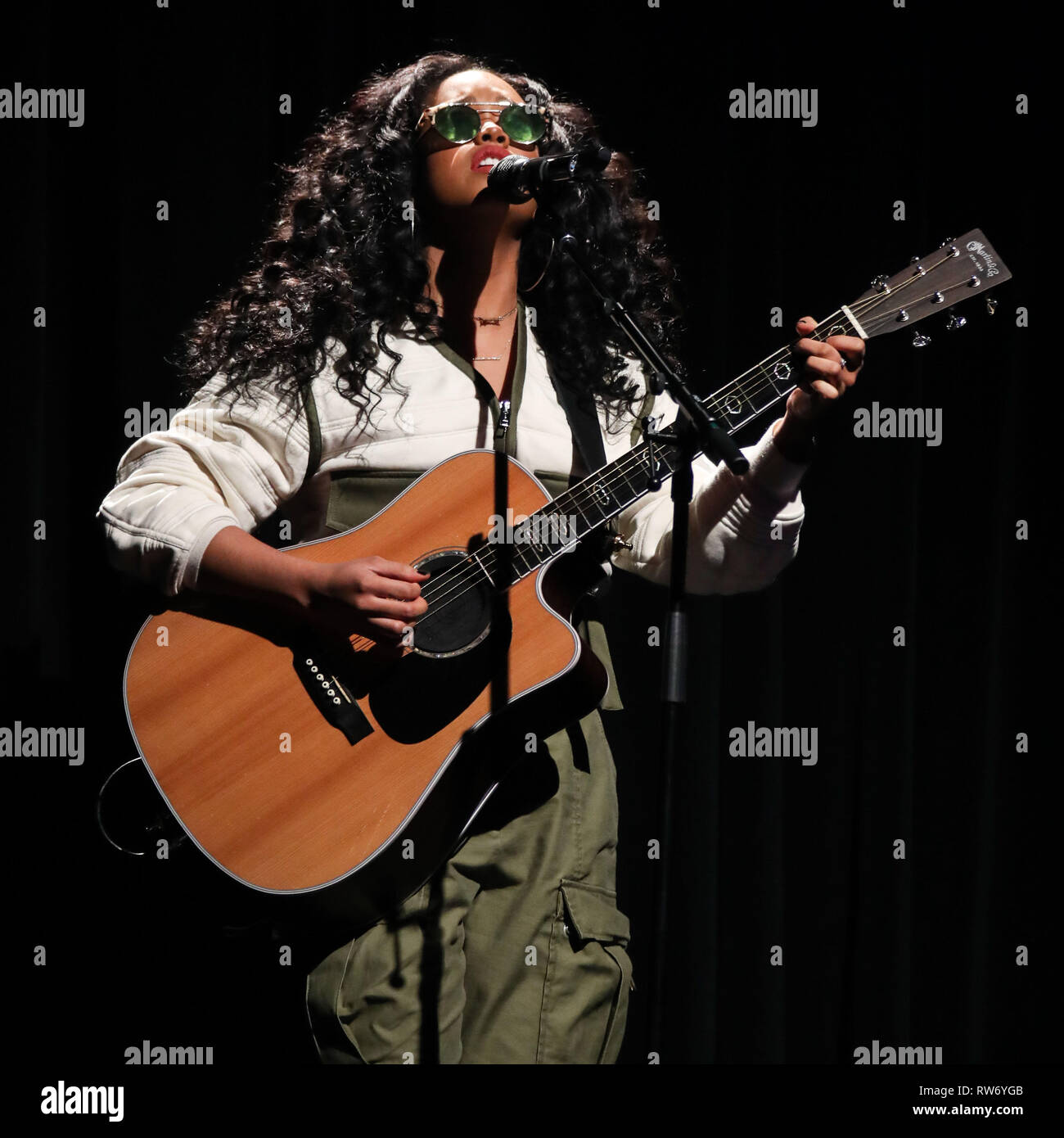 Gabi Wilson High Resolution Stock Photography and Images - Alamy