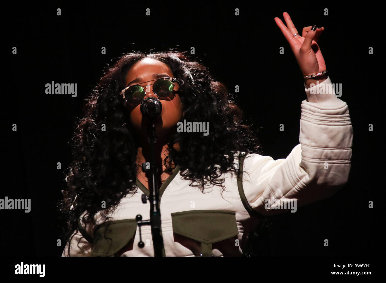 LOS ANGELES, CA, USA - DECEMBER 14: Singer H.E.R. aka Gabriella Wilson ...